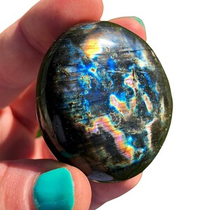 Spectrolite Stone polished Spectrolite palm stone | Etsy