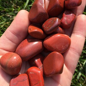 Red Jasper Tumbled Stone - Multiple Sizes Available - Tumbled Red ...