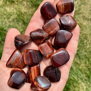 Red Tigers Eye Tumbled Stone - Multiple Sizes Available - Tumbled Red ...