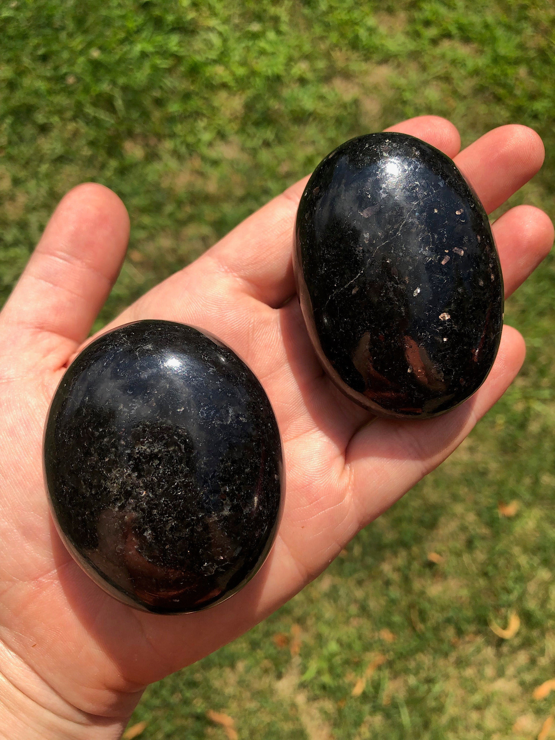 Coppernite palm stone Indian Nuummite Stone polished | Etsy