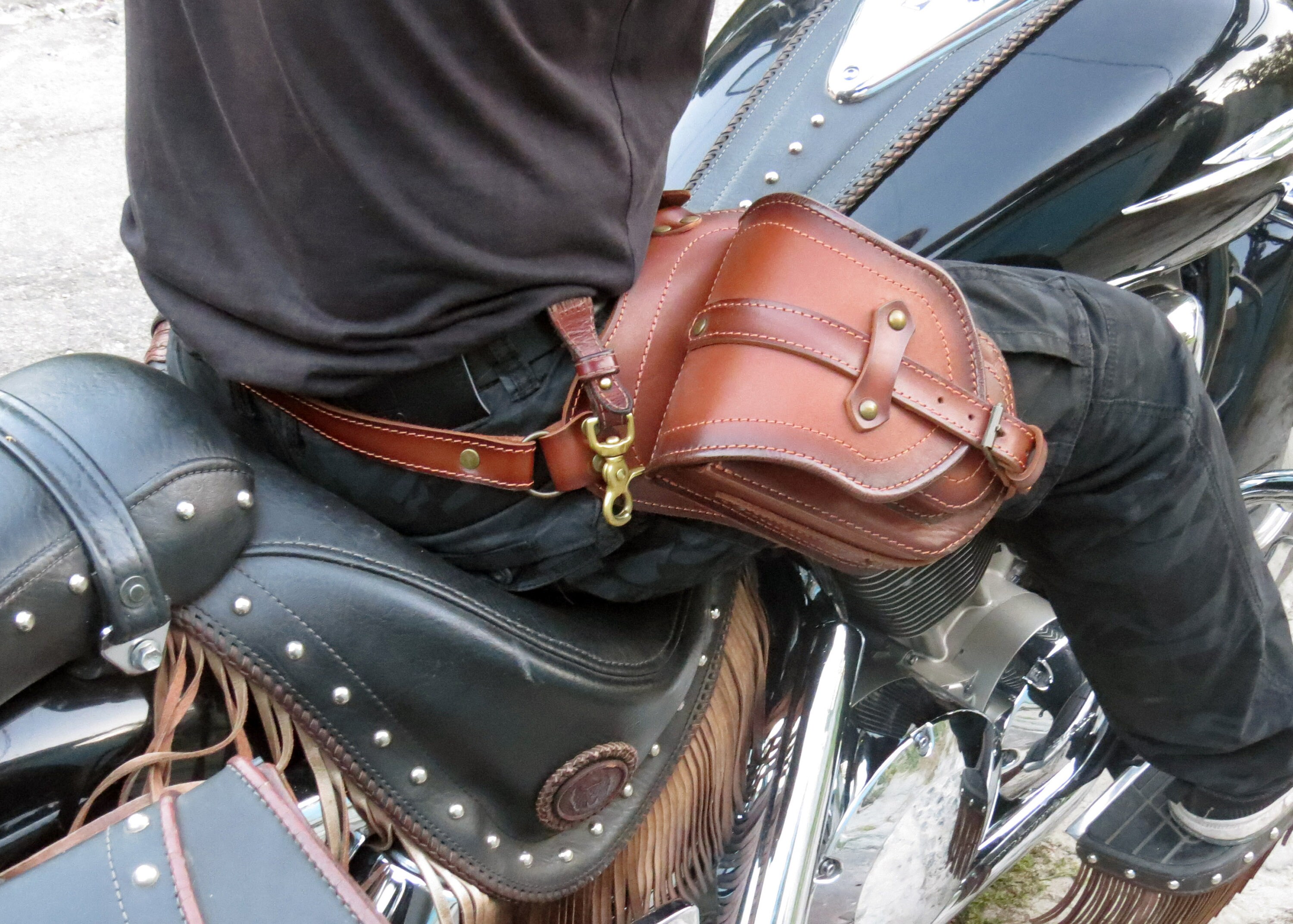 Handmade Leather Thigh Bag: Utility Belt Holster, Steampunk Leg Bag - Etsy