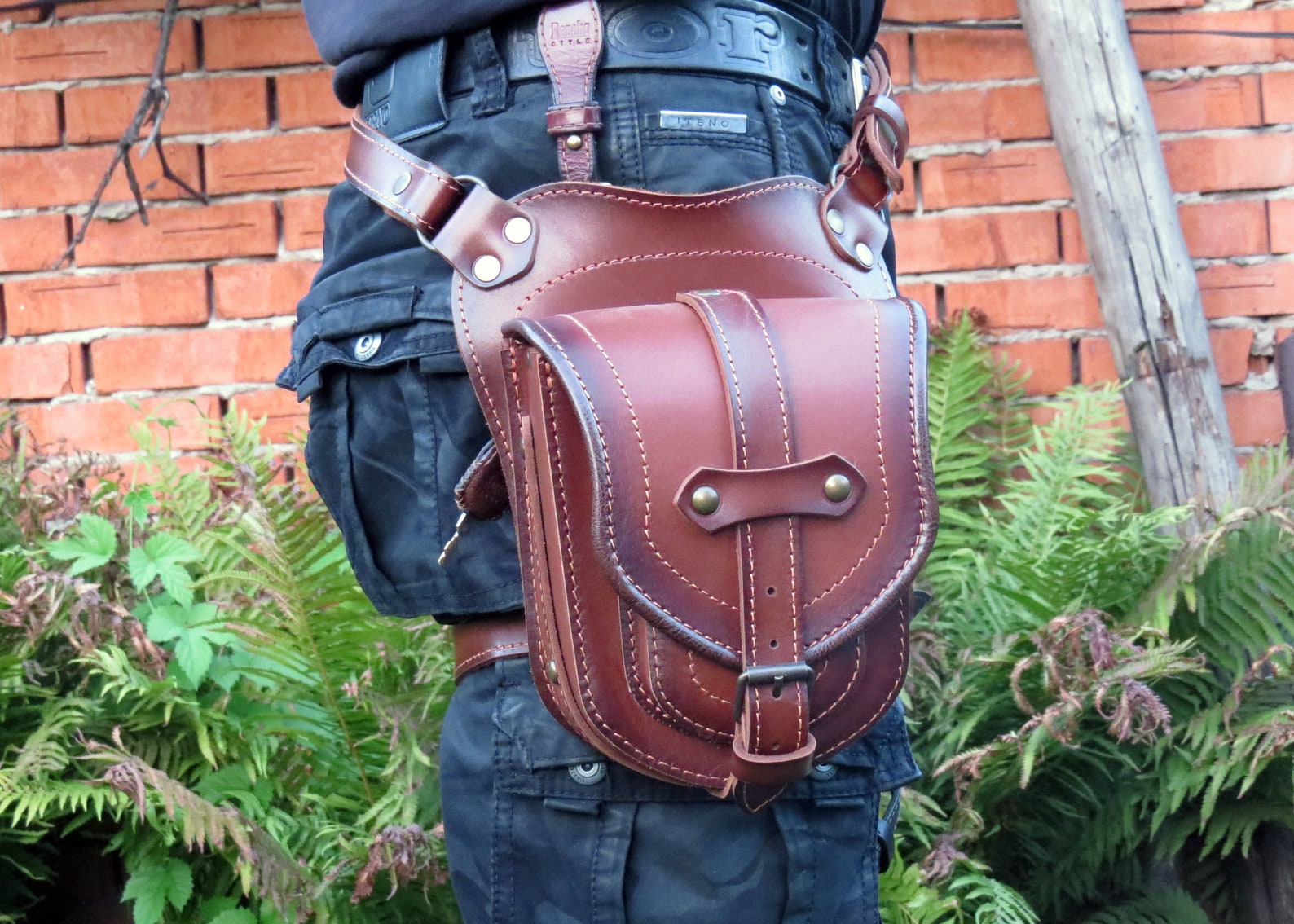Handmade Leather Thigh Bag: Utility Belt Holster, Steampunk Leg Bag - Etsy