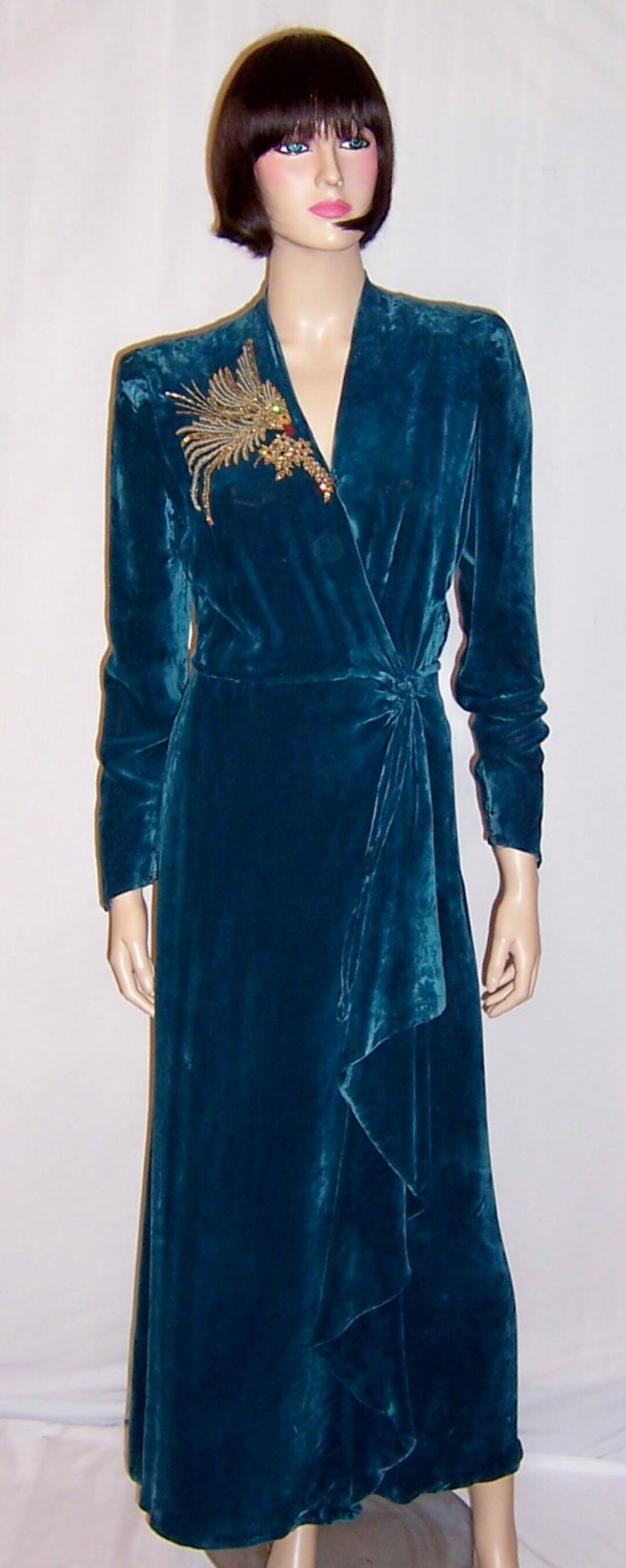 Luxurious Teal Silk Velvet House Wrapper With Beaded Bird, Flora, and ...
