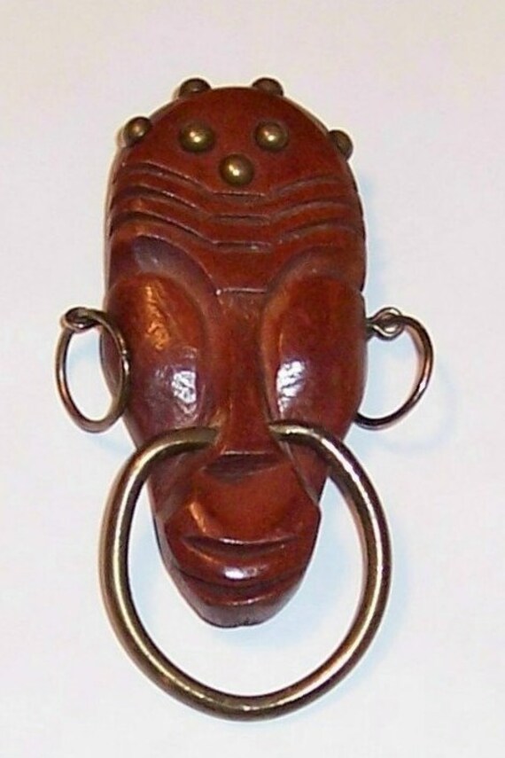 wooden brooch pin african - Gem
