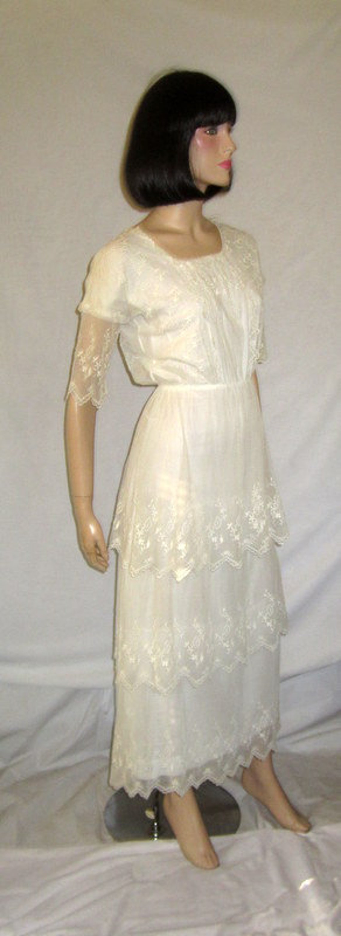White Edwardian 1901-1919 Tea Gown of Fine Embroidered Netting and ...