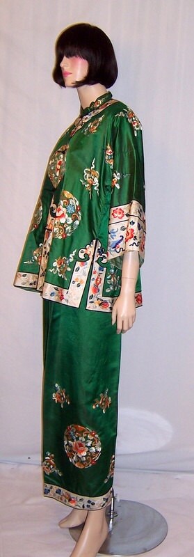 Chic Chinese Embroidered Jacket and Pants Ensemble in Vibrant Green ...