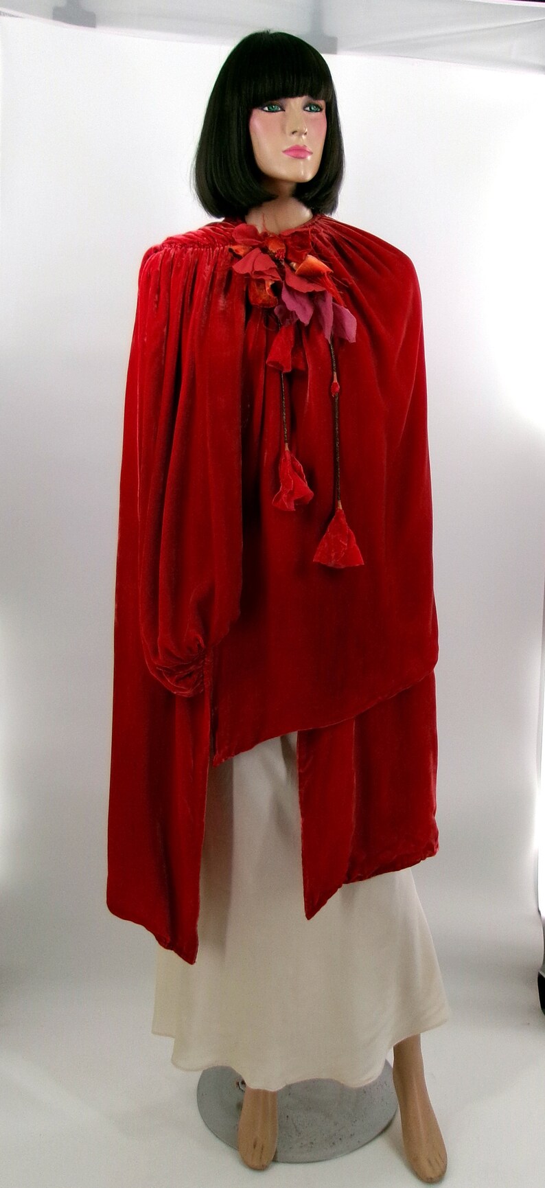 1920's Art Deco Cherry Silk Velvet Cloak With Floral Embellishment at ...