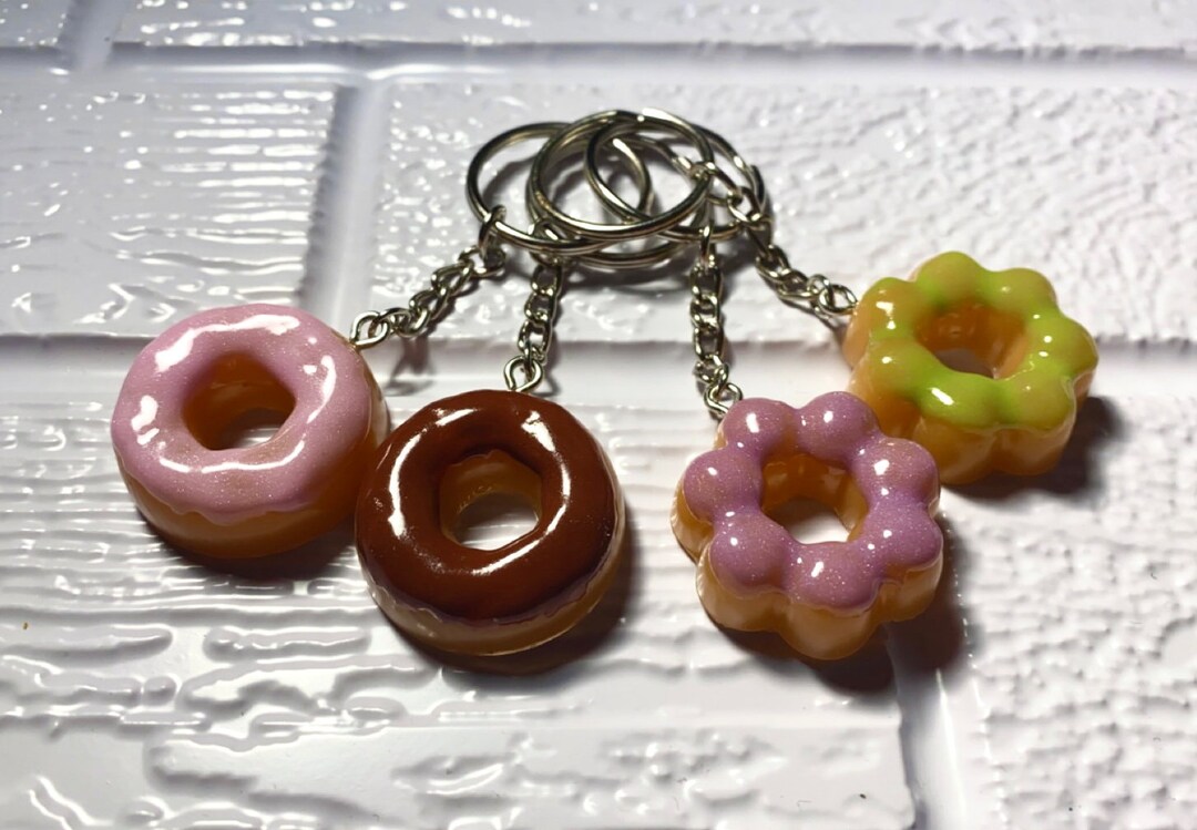 Mini Donut and Mochi Donut Keychains - Etsy