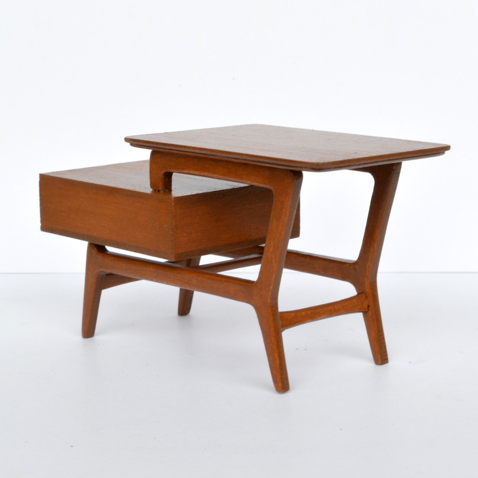 1950's TV Table / Side Table - Dollshouse Miniature Furniture Kit 1:12 ...