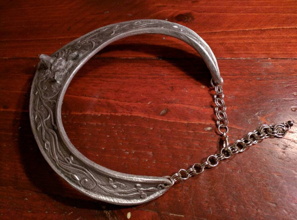 Sansa Stark Inspired Wolf Choker Necklace, PLA Plastic Print, Silver ...