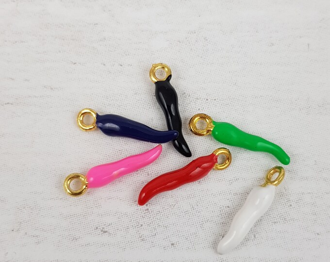10 Enamel Chilli Chile Charm - Etsy