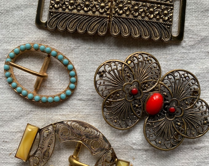 4 Different Vintage Ornate Dress Buckles, Dressmaking, Sewing, Costume ...