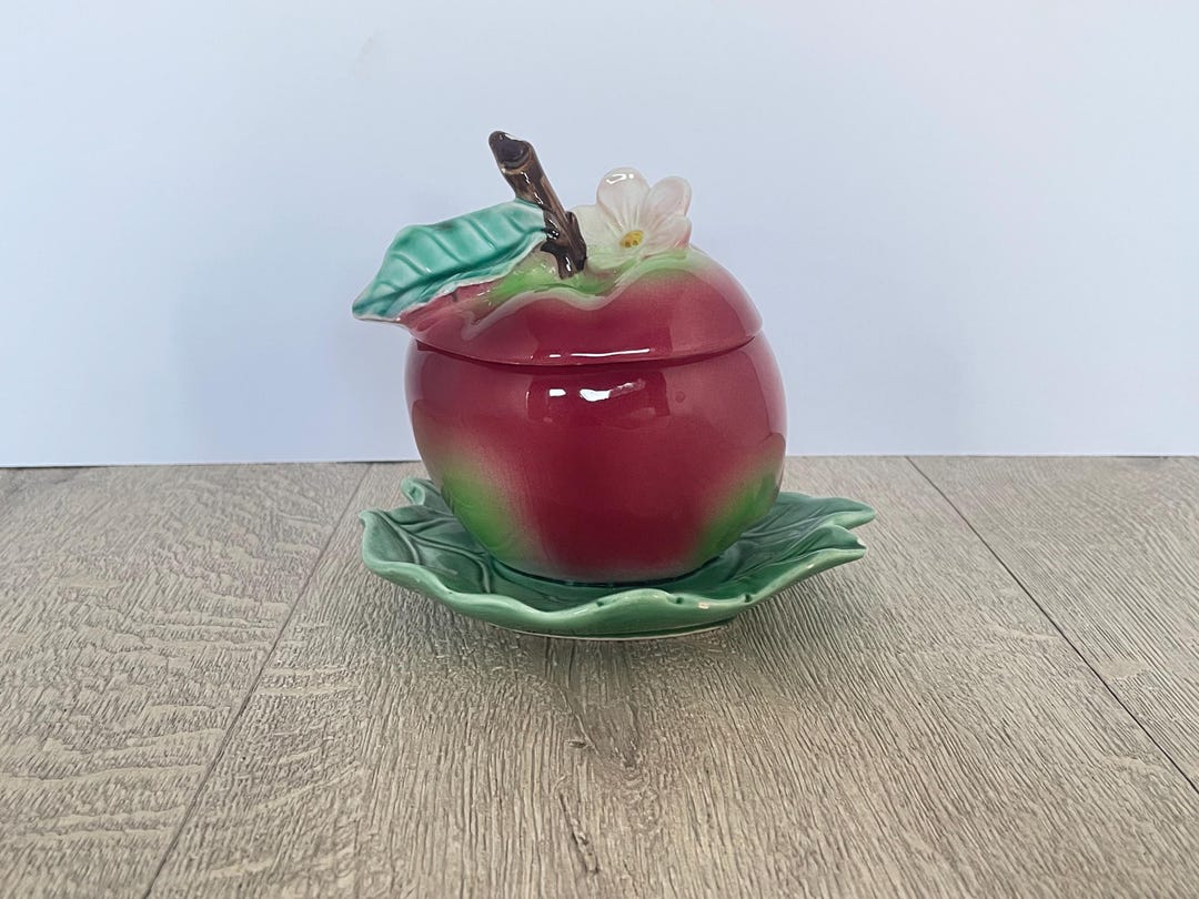 Kitsch Apple Shaped Jam or Preserve Pot - Novelty Ceramic Kitchenware ...