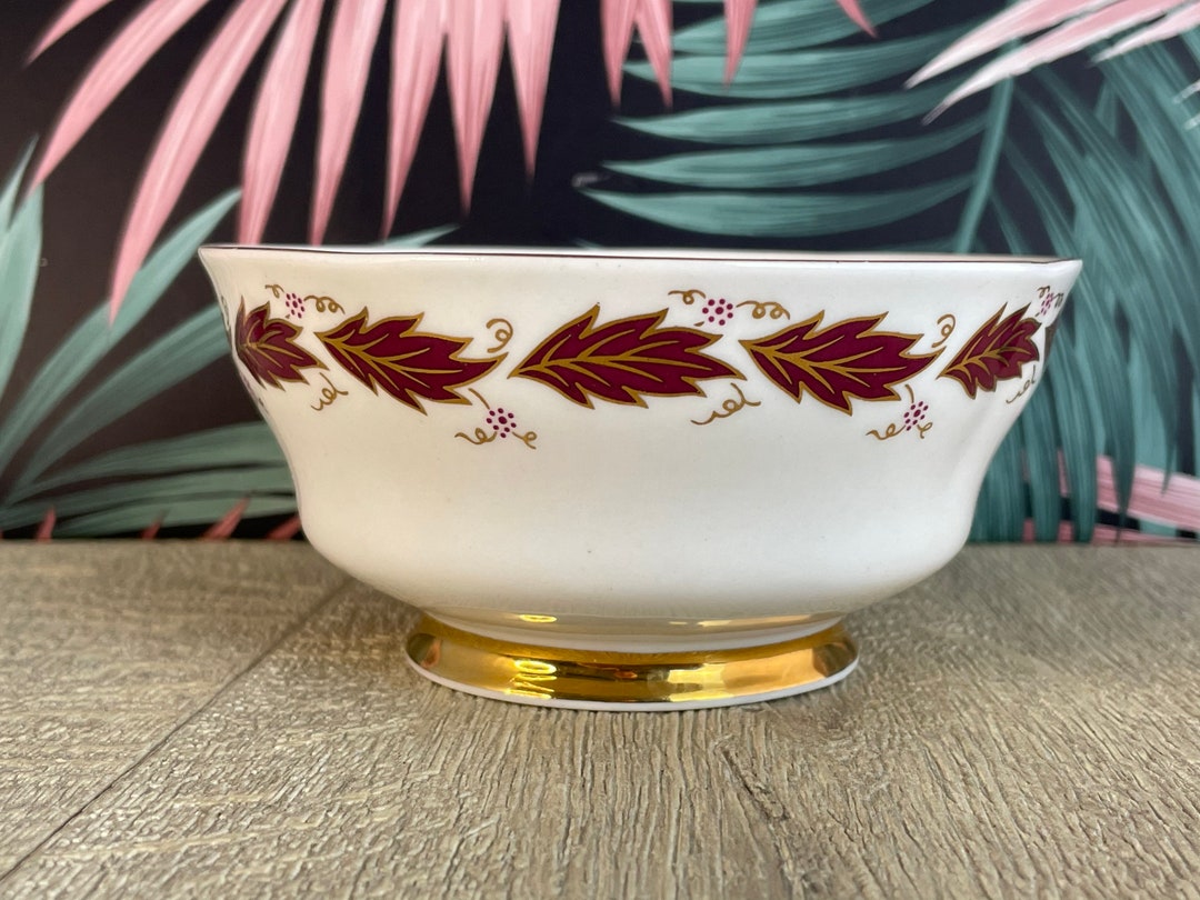 Paragon Bone China Elegance Pattern Sugar Bowl Burgundy and Gold Leaf ...