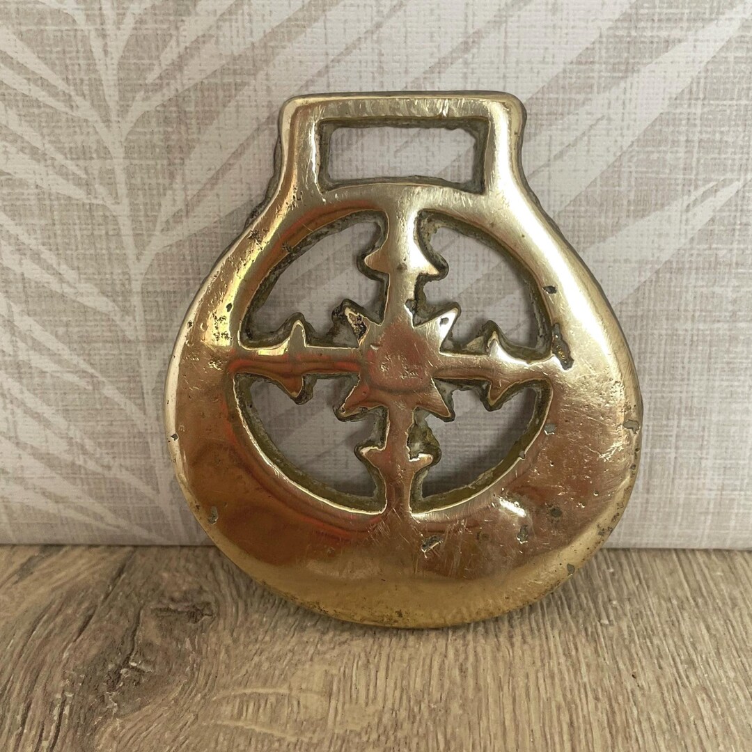 Small Horse Brass Crescent Cross Design - Gold Colour Home Decor ...