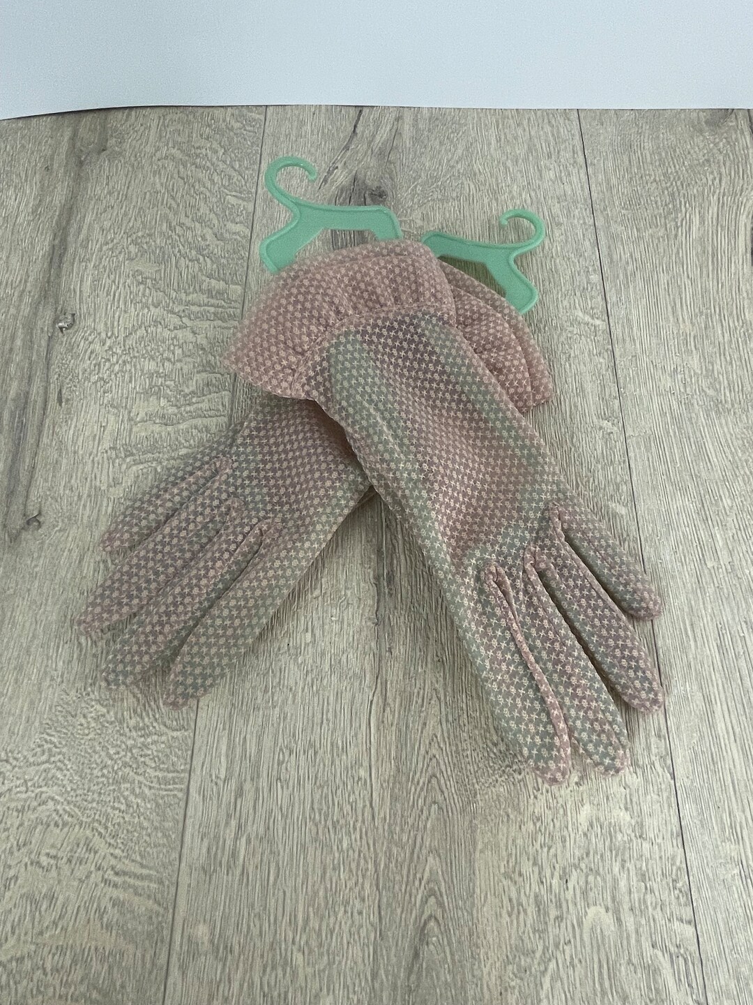 Blush Pink Net Shootie Gloves With Ruffled Hem - Vintage Mid Century ...