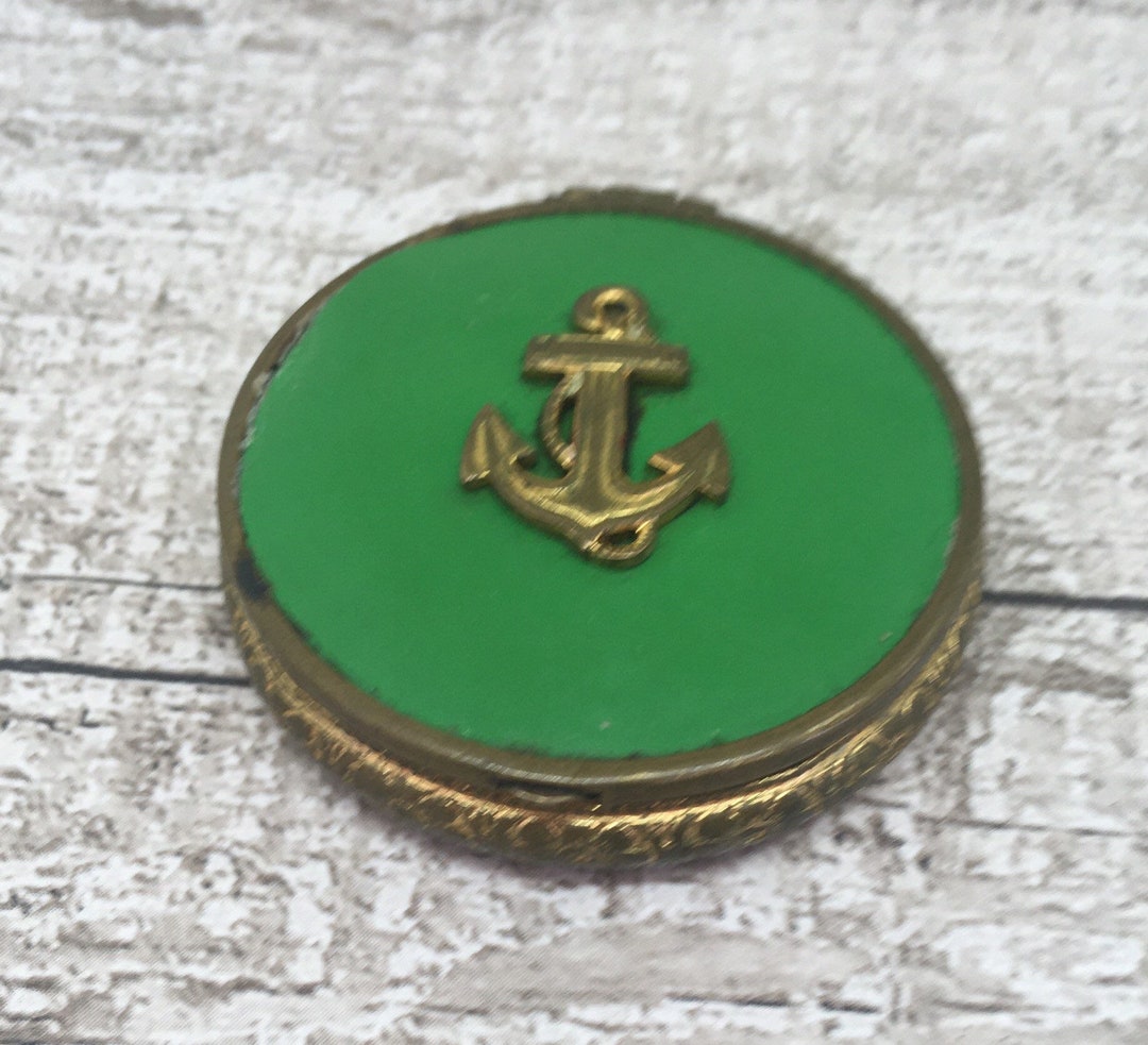 Small Powder Compact , Gold and Green With Anchor Design Rouge Compact ...