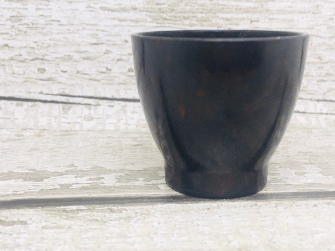 Black and Red Bakelite Egg Cup Vintage Plastic Homeware Mottled Plastic ...