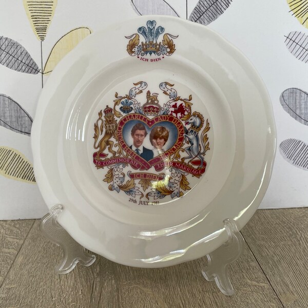 The Royal Wedding Commemorative Plate. Charles and Diana - Etsy