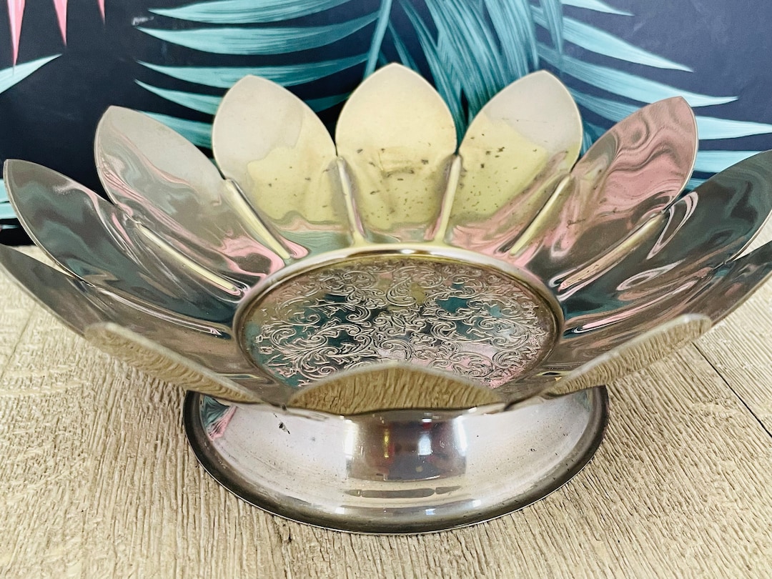 Vintage Silver Lotus Bowl – Engraved Metal Gothic Home Décor Accent - Etsy