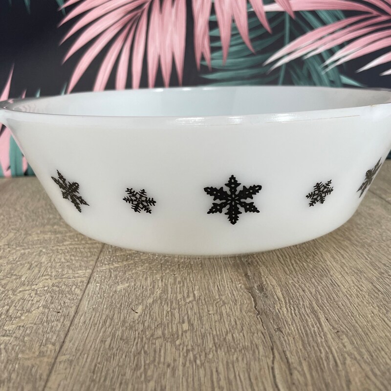 Pyrex Snowflake - Etsy