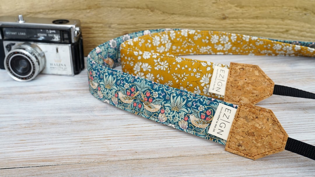 Cork Tab Camera Strap: Floral DSLR Sling - Strawberry Thief - Etsy