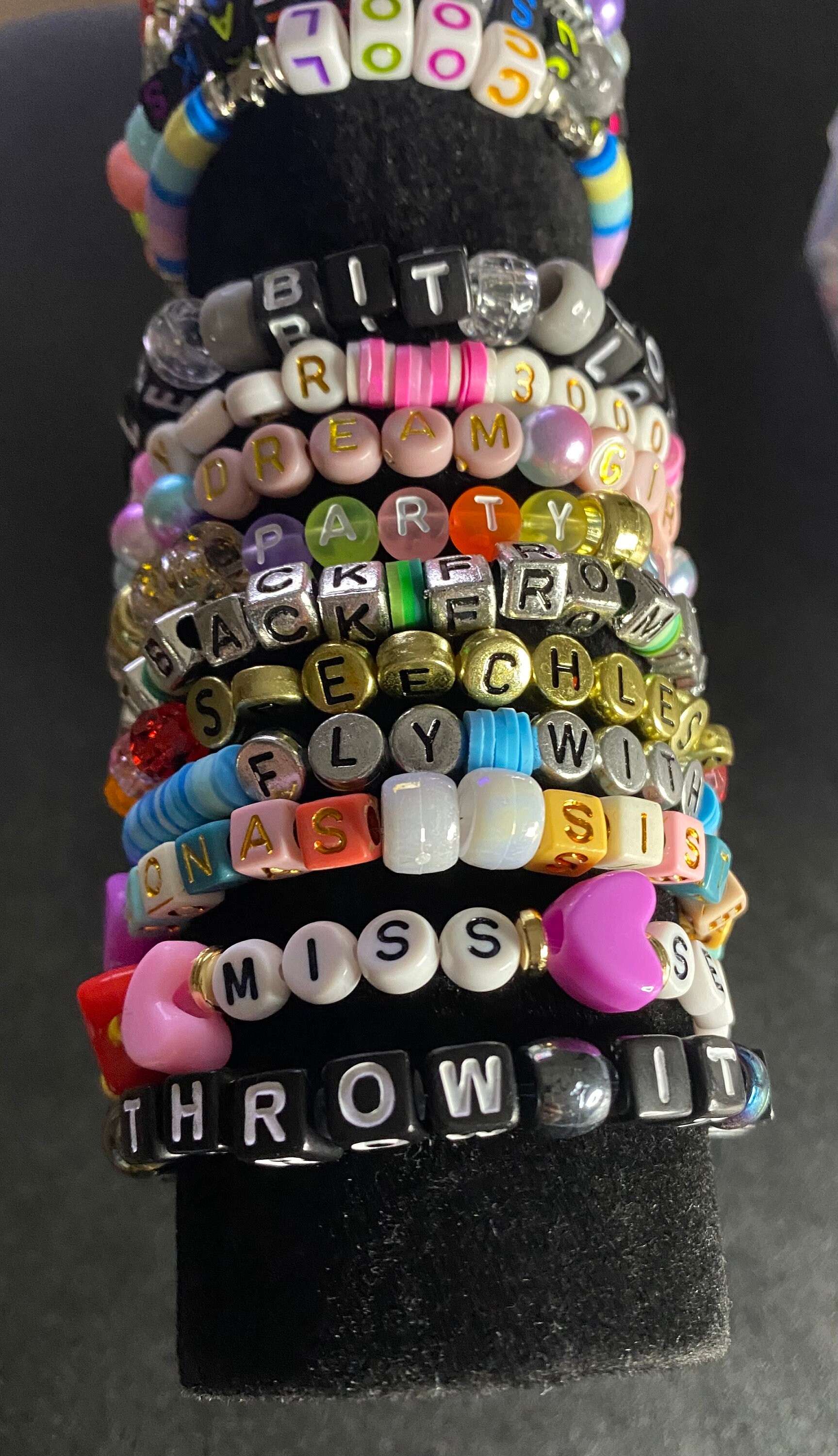 Eras Tour 20pk READY2GO PRIORITY SHIPPING Included Friendship Bracelets ...