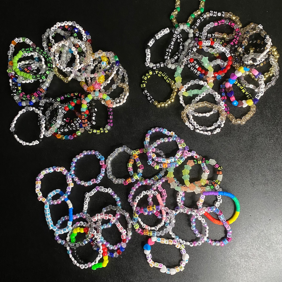 Eras Tour 20pk READY2GO PRIORITY SHIPPING Included Friendship Bracelets ...