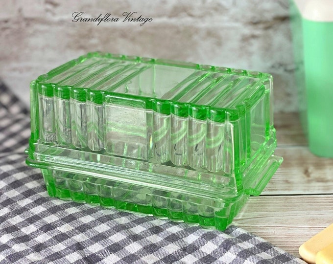 A Lovely Vintage 1930s Art Deco Green Uranium Glass Lidded Butter Dish ...