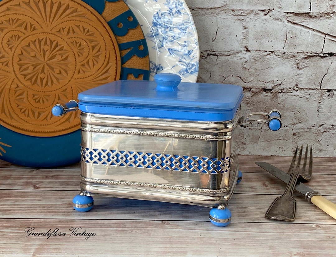 A Lovely Vintage 1930s Lewbury Blue Bakelite, Agee Pyrex Glass ...
