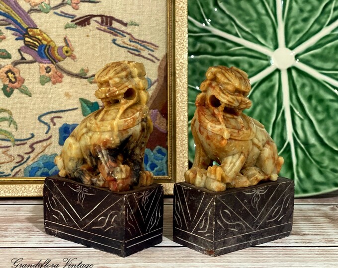 A Classic Pair of Small Vintage Chinese Foo Dogs, Guardian Lions, Hand ...