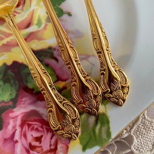 A Pretty Set of Six Ornate Vintage 24kt Gold Plated Teaspoons, Rodd ...