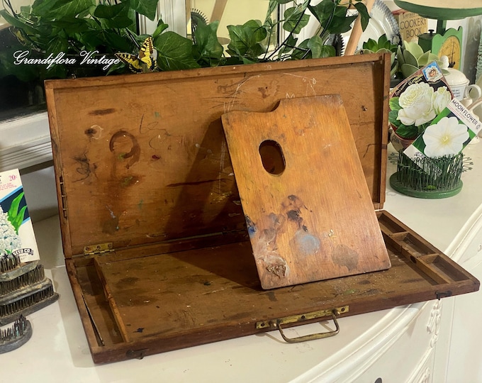 Antique Painter's Box With Artist's Palette, Wooden, Rustic, Vintage ...