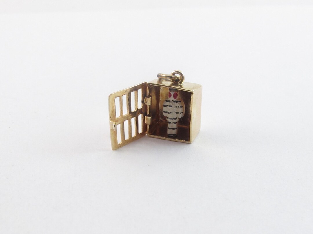 Vintage 14k Yellow Gold Man in Prison Cell Charm - Etsy