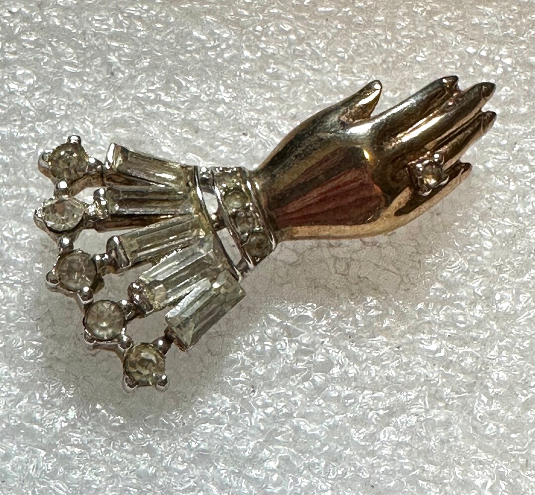 Vintage Trifari Ladys Hand Pin Gold Tone W/ Rhinestones - Etsy