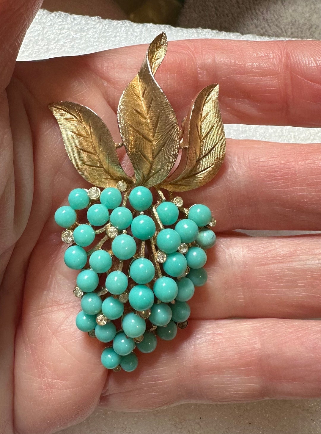 Vintage Trifari Grape Cluster Pin Gold & Turquoise Blue - Etsy