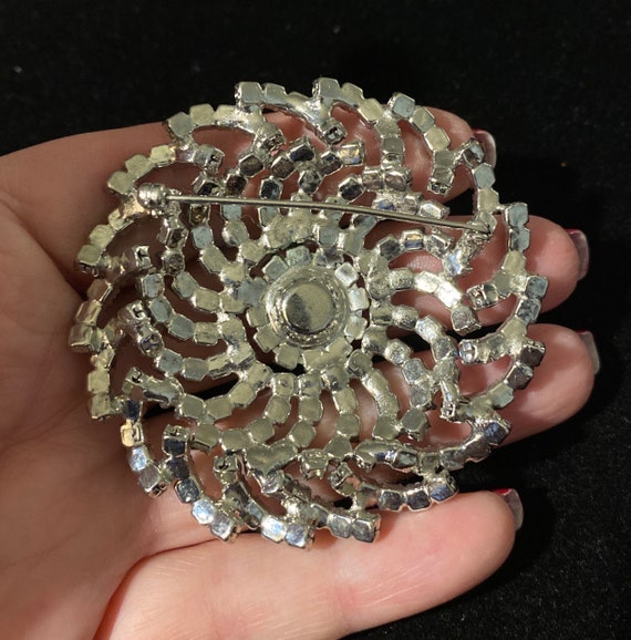 Large Vintage Blue Rhinestone Round Flower Pin - Gem