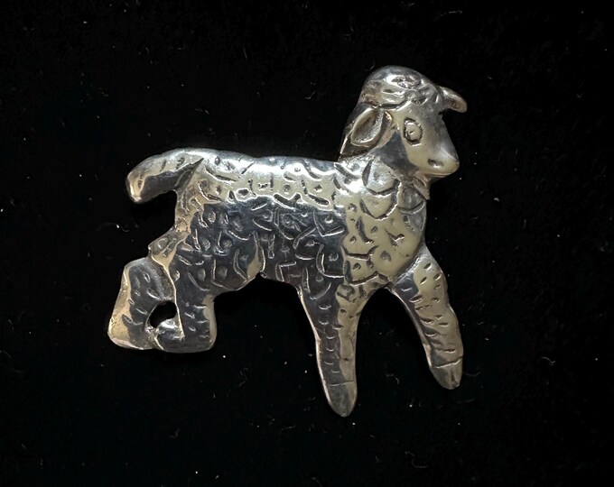 1940-50 Sterling Silver Lamb Pin - Etsy