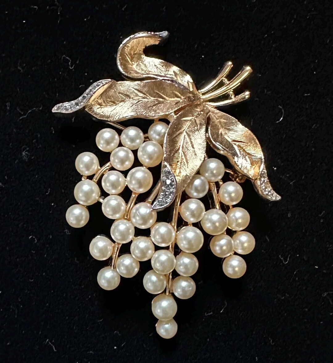 Vintage Trifari Gold Pearl & Rhinestone Grape Pin - Etsy