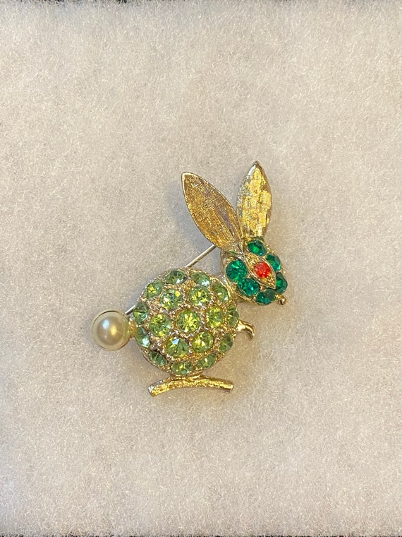 vintage rhinestone bunny rabbit - Gem