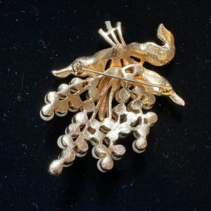 Vintage Trifari Gold Pearl & Rhinestone Grape Pin - Etsy