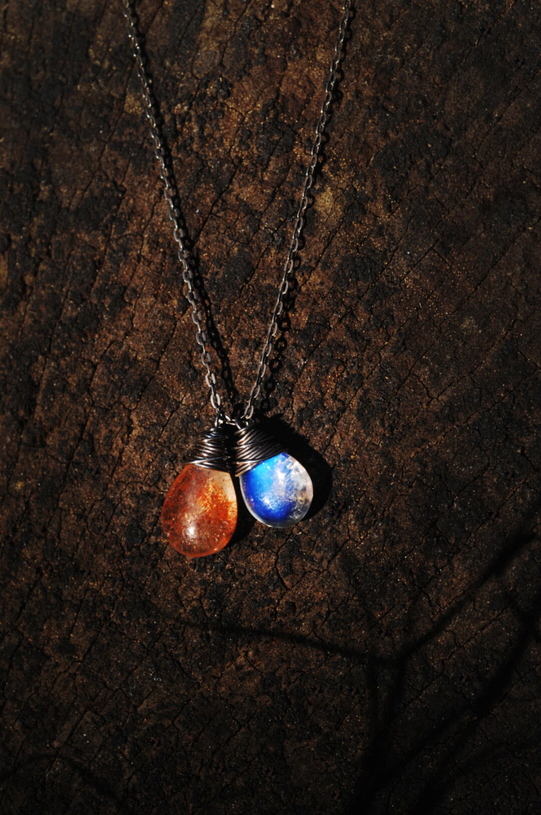 Eclipse Necklace // Sun and Moon // Balance // Yin & Yang // AMAZING ...