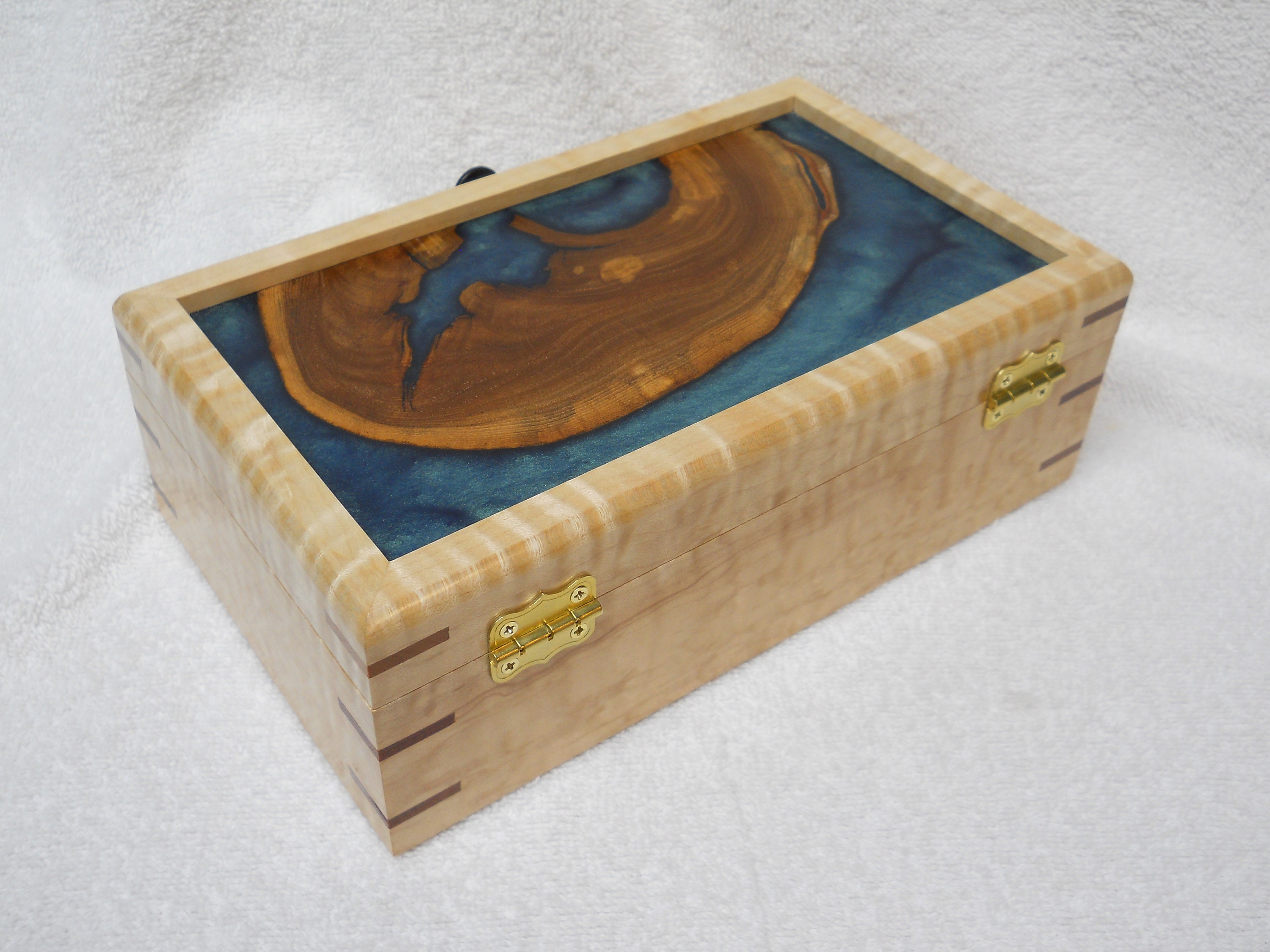 Figured Maple & Epoxy Box #593 - Etsy