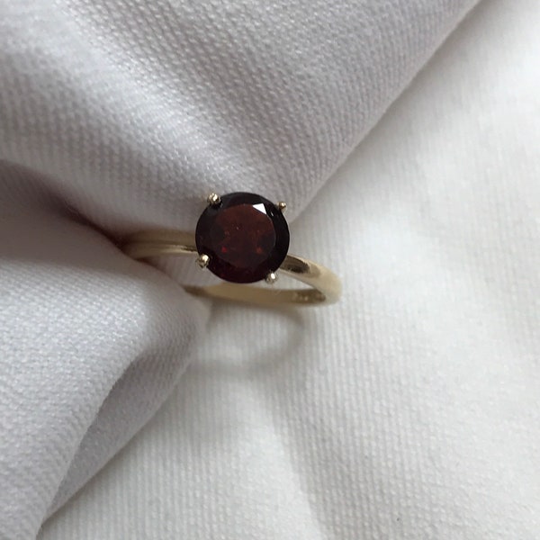 Pyrope Garnet Ring - Etsy