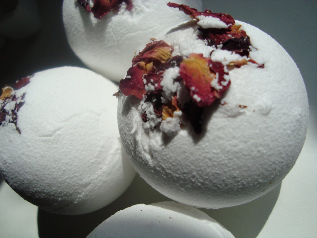 Rose Bath Bomb , Petal Bath Bomb, Spa Gift, Rose Bath Fizzer, UK Bath ...