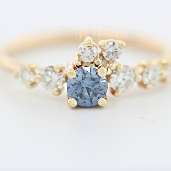 Simple Engagement Ring - Etsy