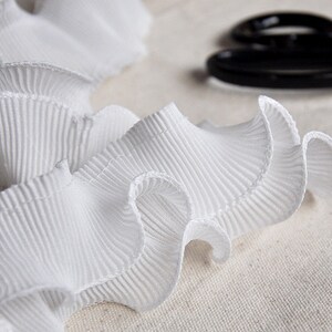 2 Yards Lace Trim White Balck Ruffled Stretchy Wedding Trim 2.36" Width ...