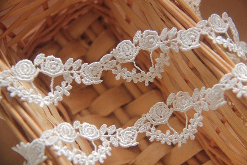 2 Yards Beautiful White Venice Rose Lace Trim for DIY Bridal, Necklace ...
