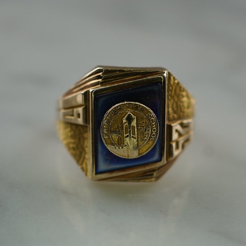 Class Ring - Etsy
