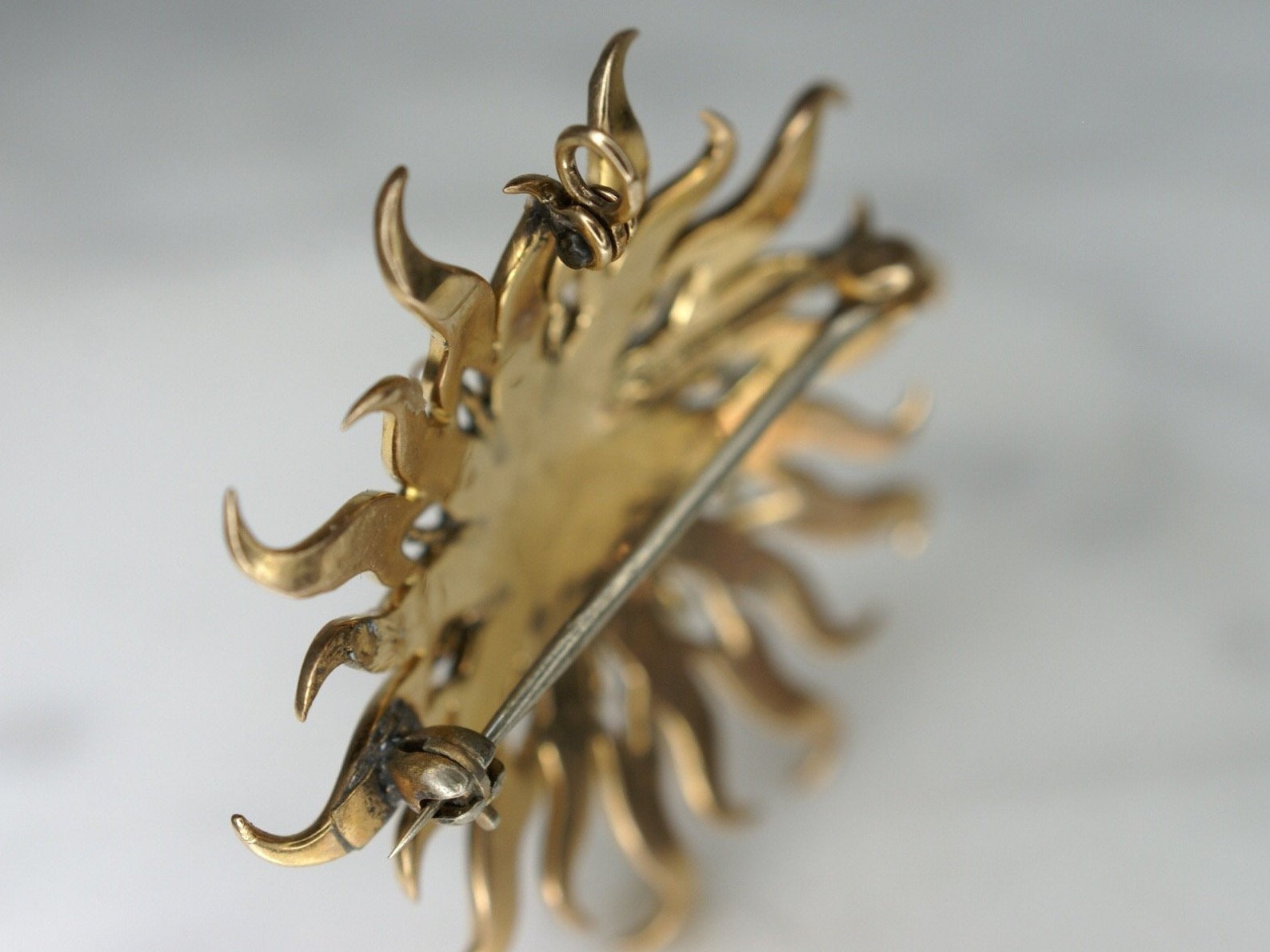 14k Yellow Gold and Seed Pearl Sunburst Pin - Etsy
